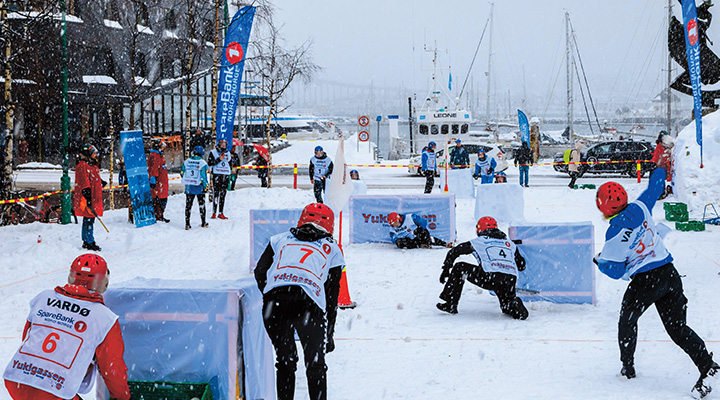 Snowball Fight Geometry Article for Students | Scholastic Math Magazine